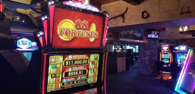 Topaz Lodge and Lake Photo Galleries | Topaz Lodge